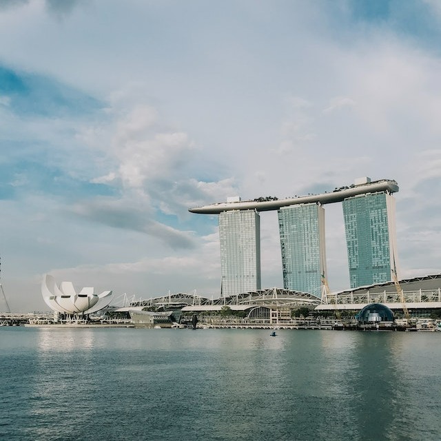 Web Design Mastery | Flivan